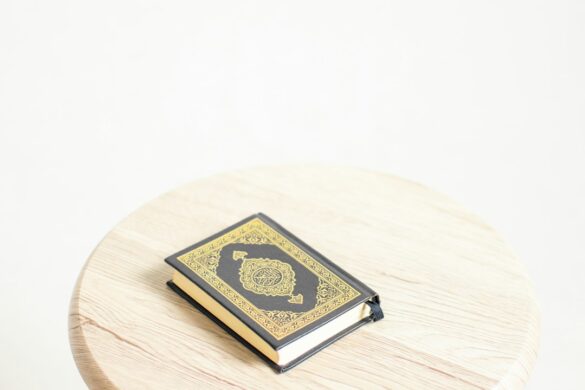 The Symbolism of Colors in Different Religious Practices – The Journal ...